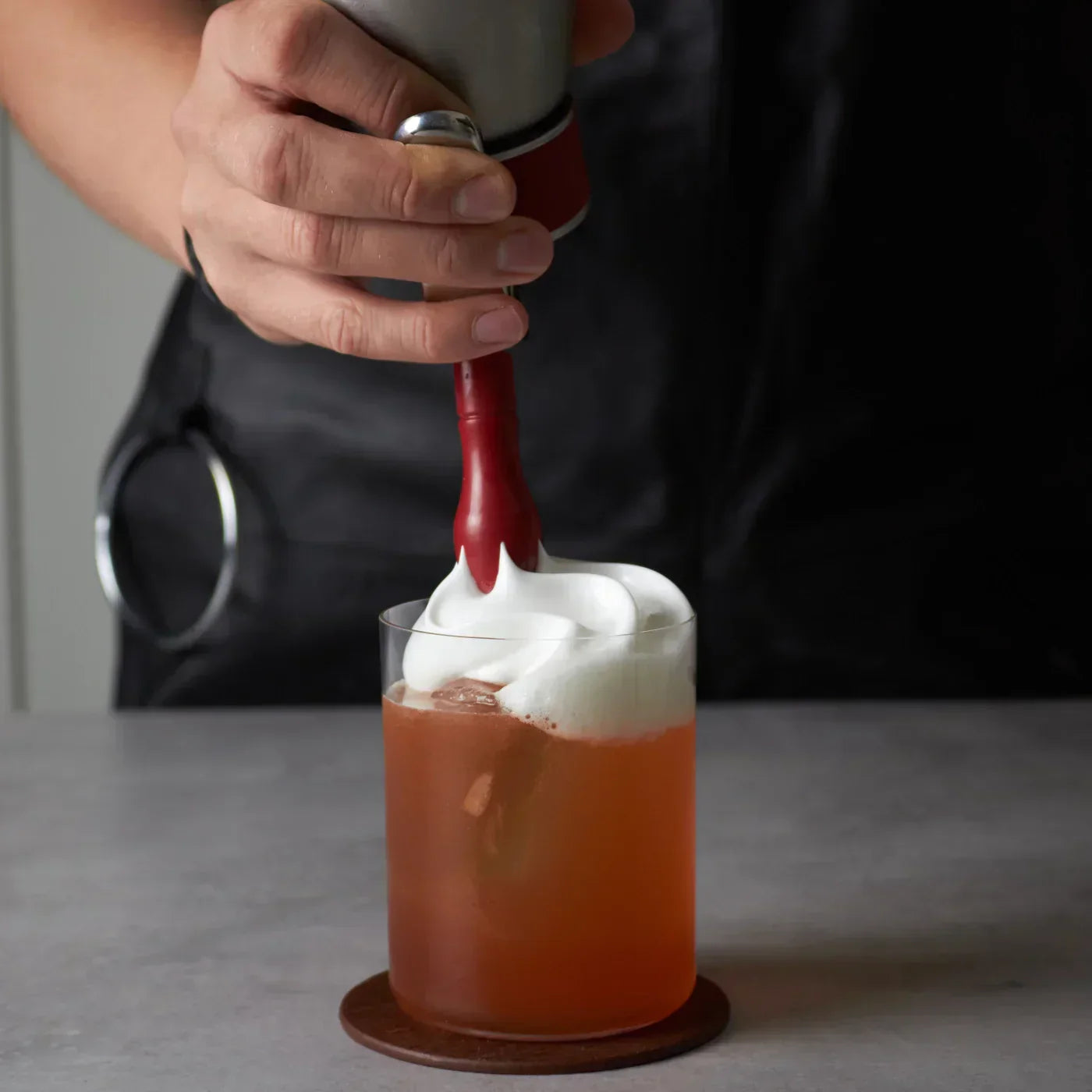 How a Siphon Works – And How to Use It in Your Cocktails